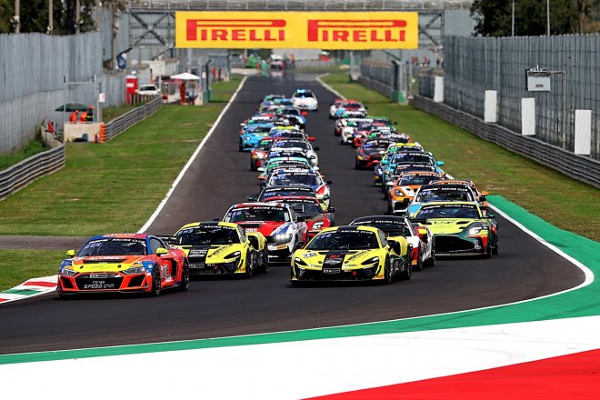 Pirelli GT4 America